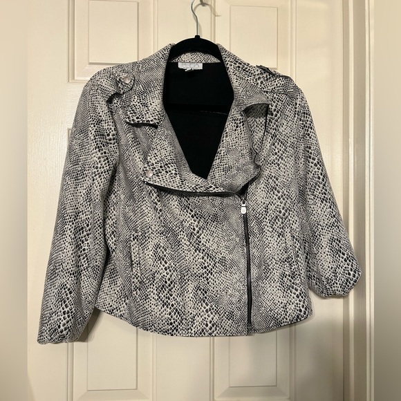 sofia by sofia vergara | Jackets & Coats | Sofia Vergara Jacket Size M ...